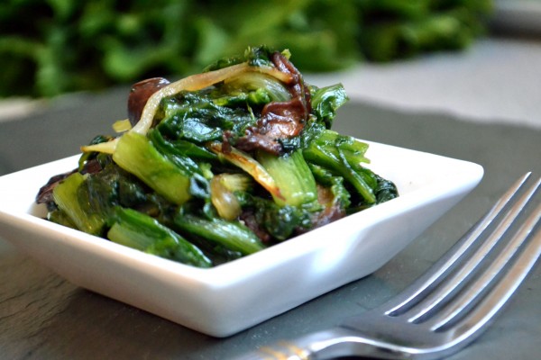Sauteed Escarole with Mushrooms – good gruel